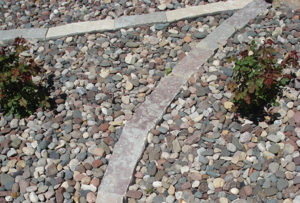 Chilton Lawn Edging - Eden Valders Stone