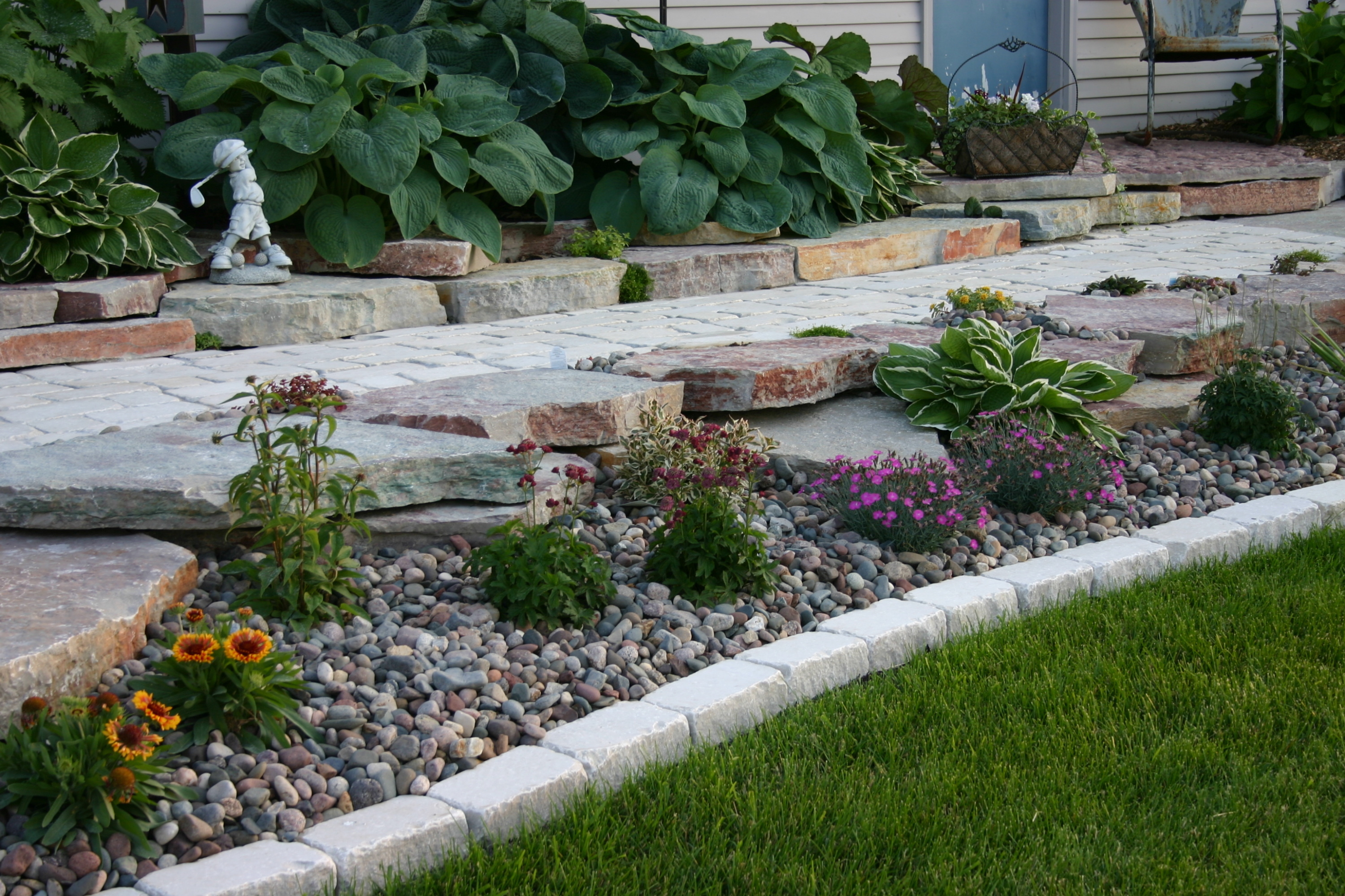 5332 - Eden Valders Stone